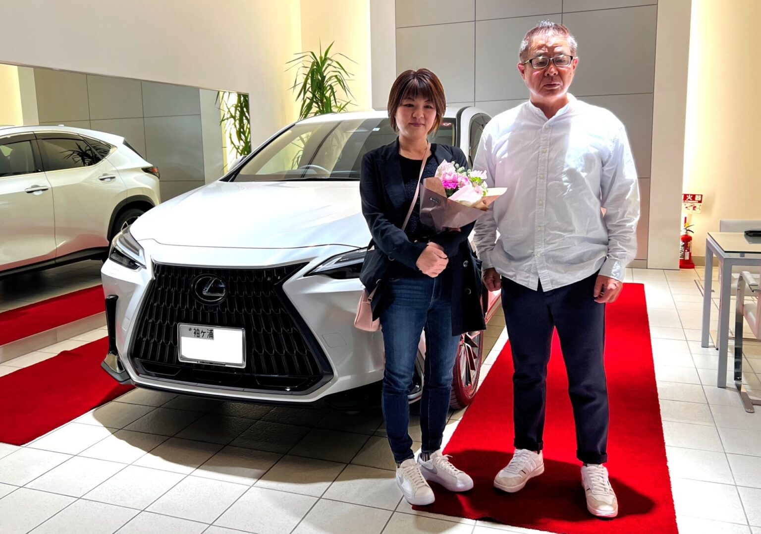 レクサスNX納車 M’zSPEED千葉 千葉県木更津市在住Y様ご夫妻 | ビップオート