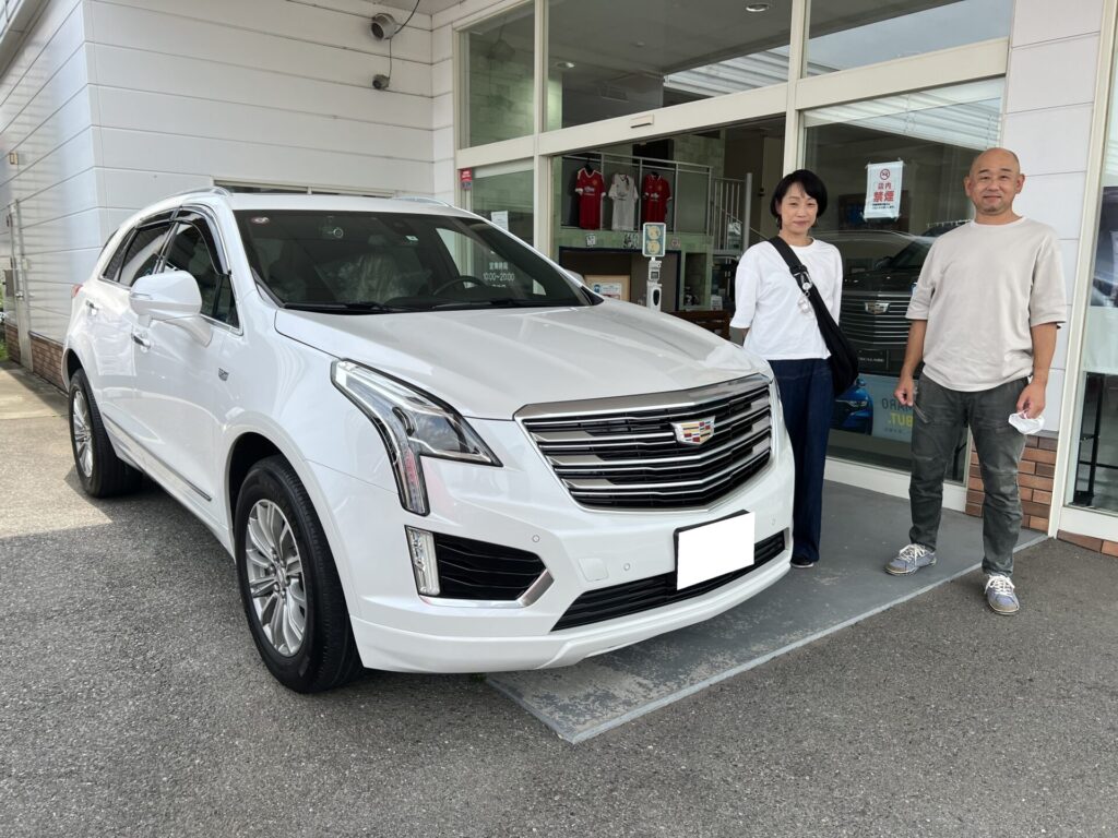 VIP AUTO袖ケ浦店よりご納車速報です！！キャデラックXT5クロスオーバー ホワイトVr | ビップオート